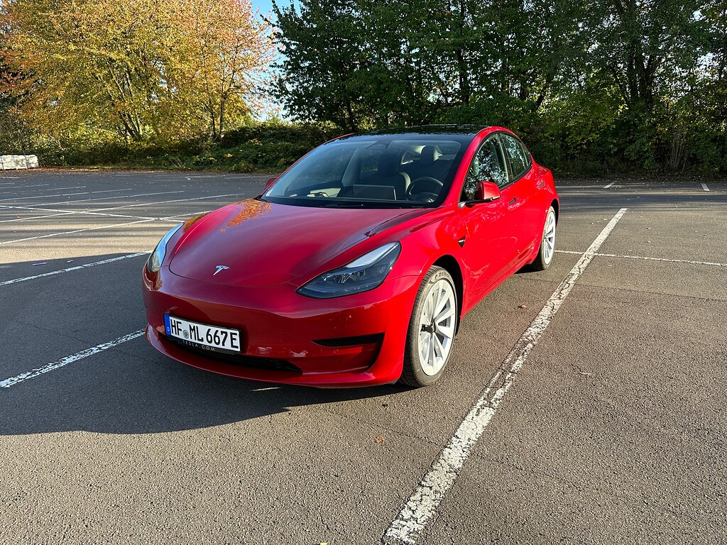 Model 3 Rot
