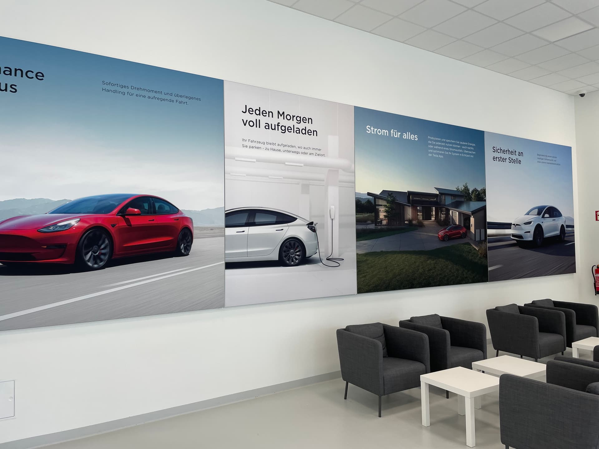 Auslieferungs-Center Neu-Ulm - Service Center, Stores und Logistik ...