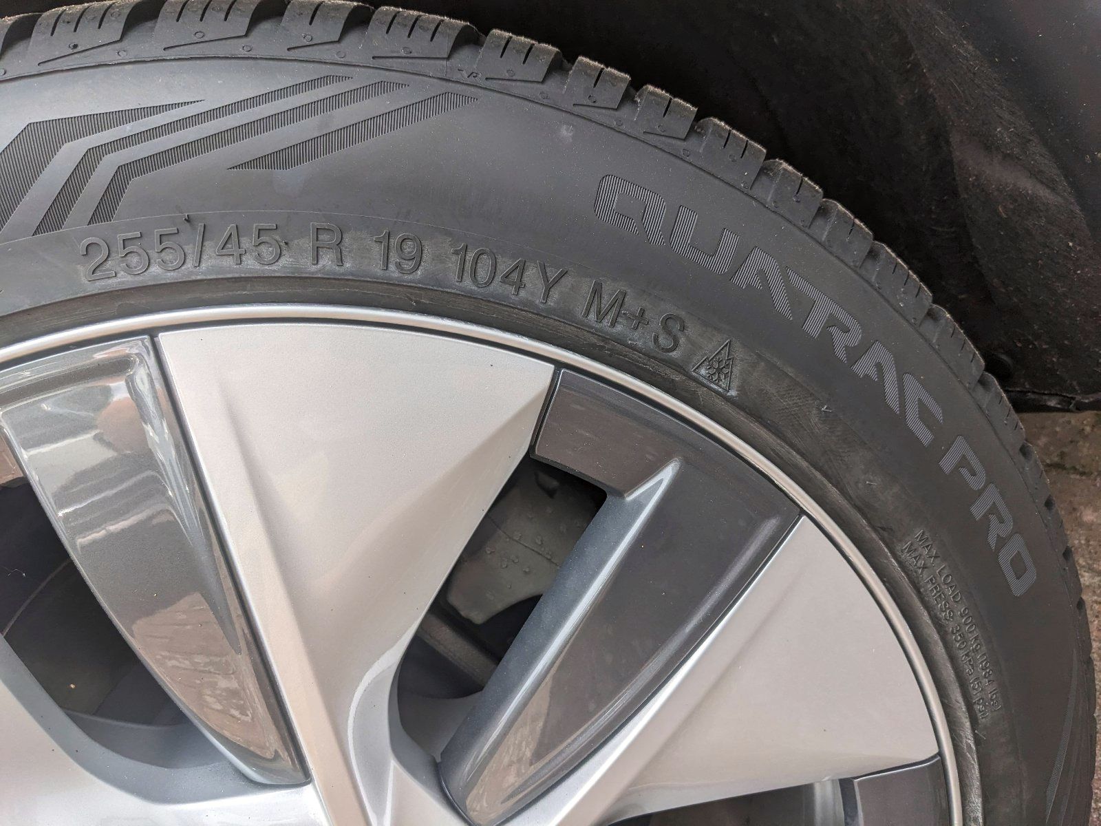 [Verkauft] 4x Vredestein Quatrac Pro 255/45 R19 104Y XL (Tesla Model Y ...