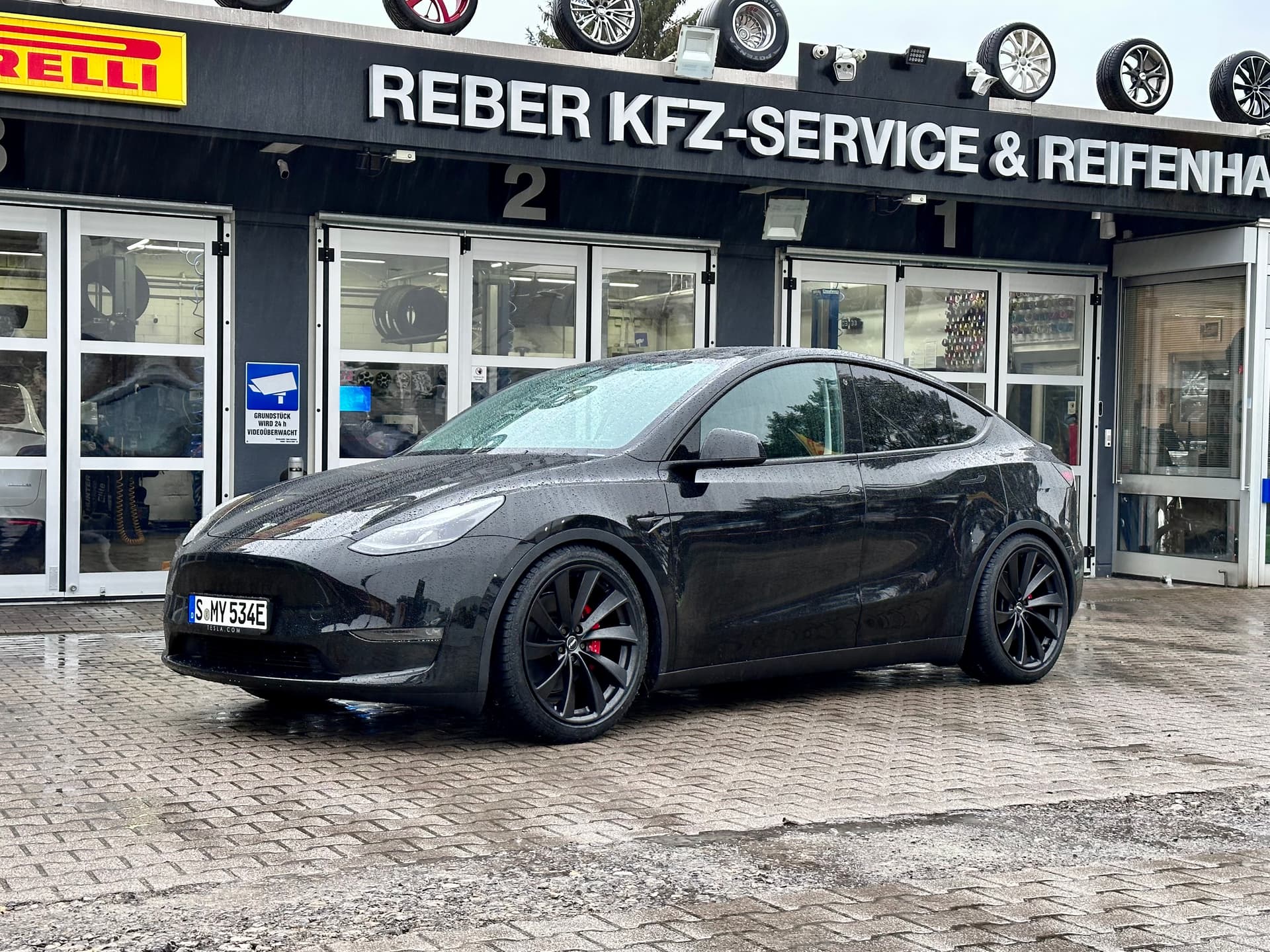 Model Y Tuning und Individualisierung - #1015 von Sandhaas - Model Y ...