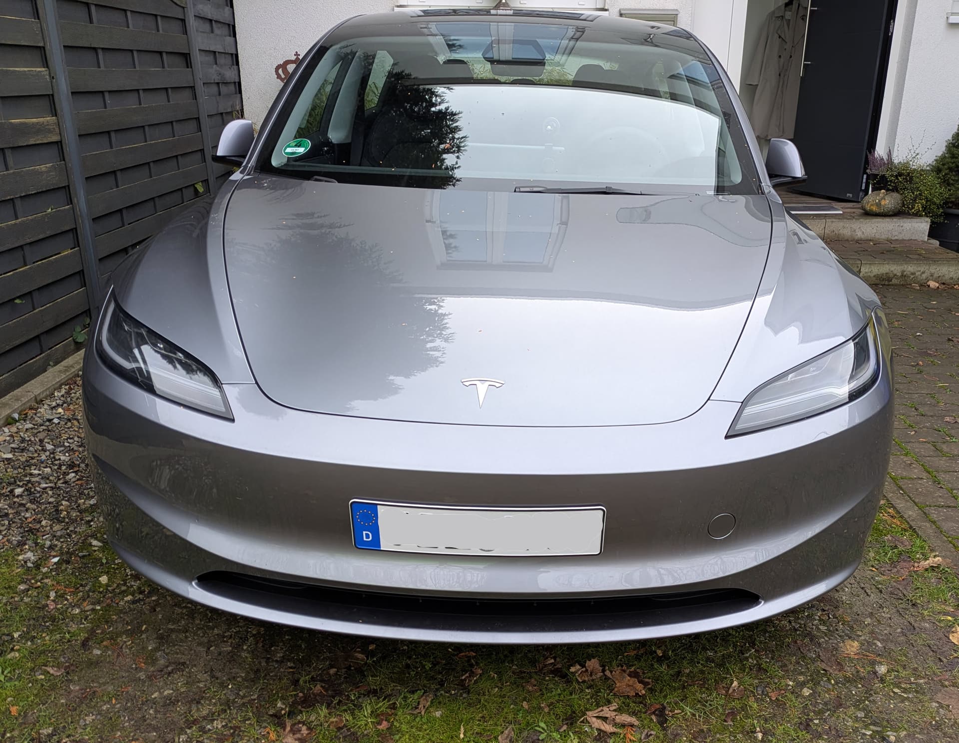 [Biete] Model 3 Highland SR - 08/24 - 5850 km - Quicksilver - 19 ...