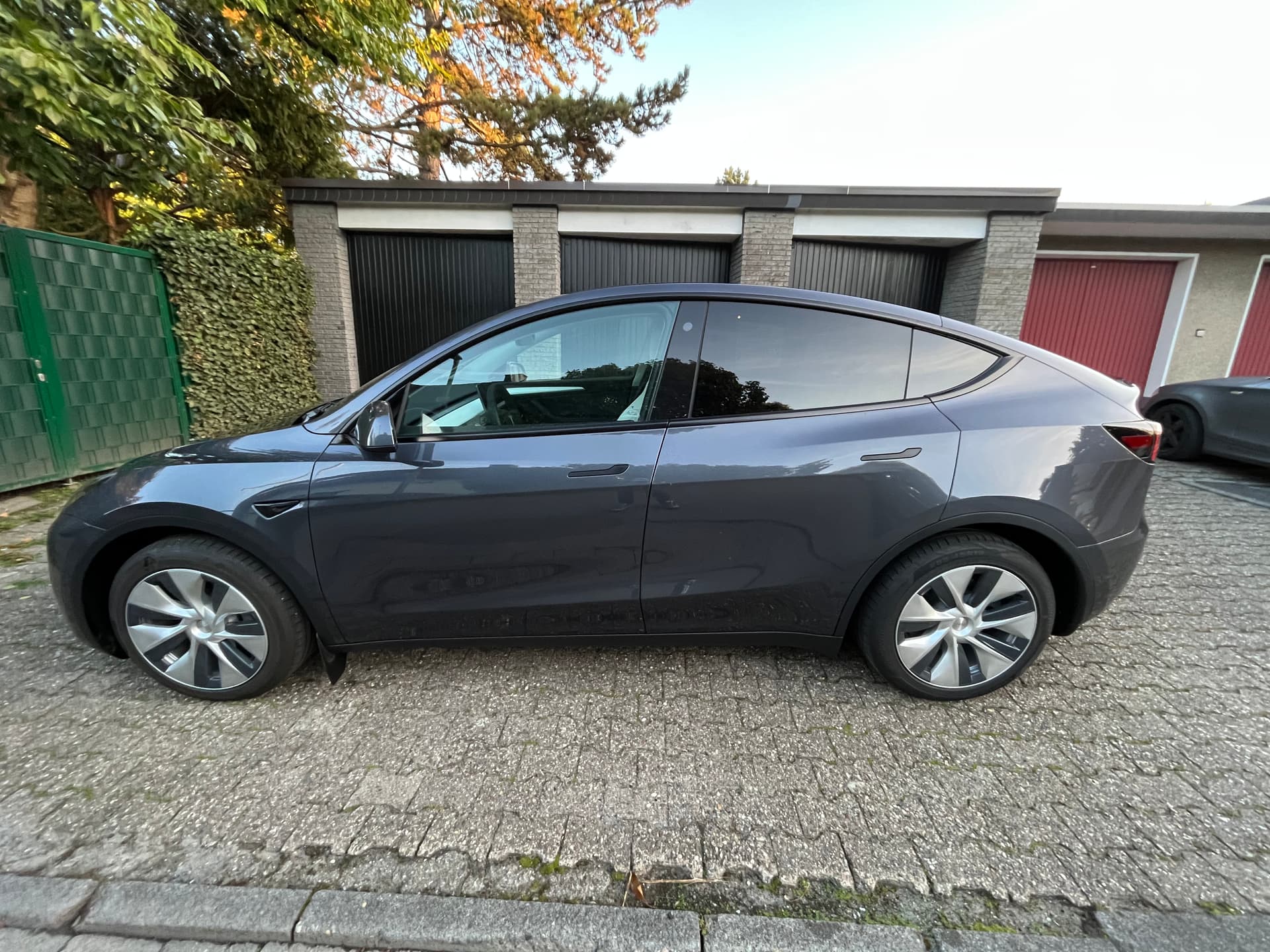 [Verkauft] Model Y MSM / Weiß 02/2022 AHK - Fahrzeugmarkt - TFF Forum ...