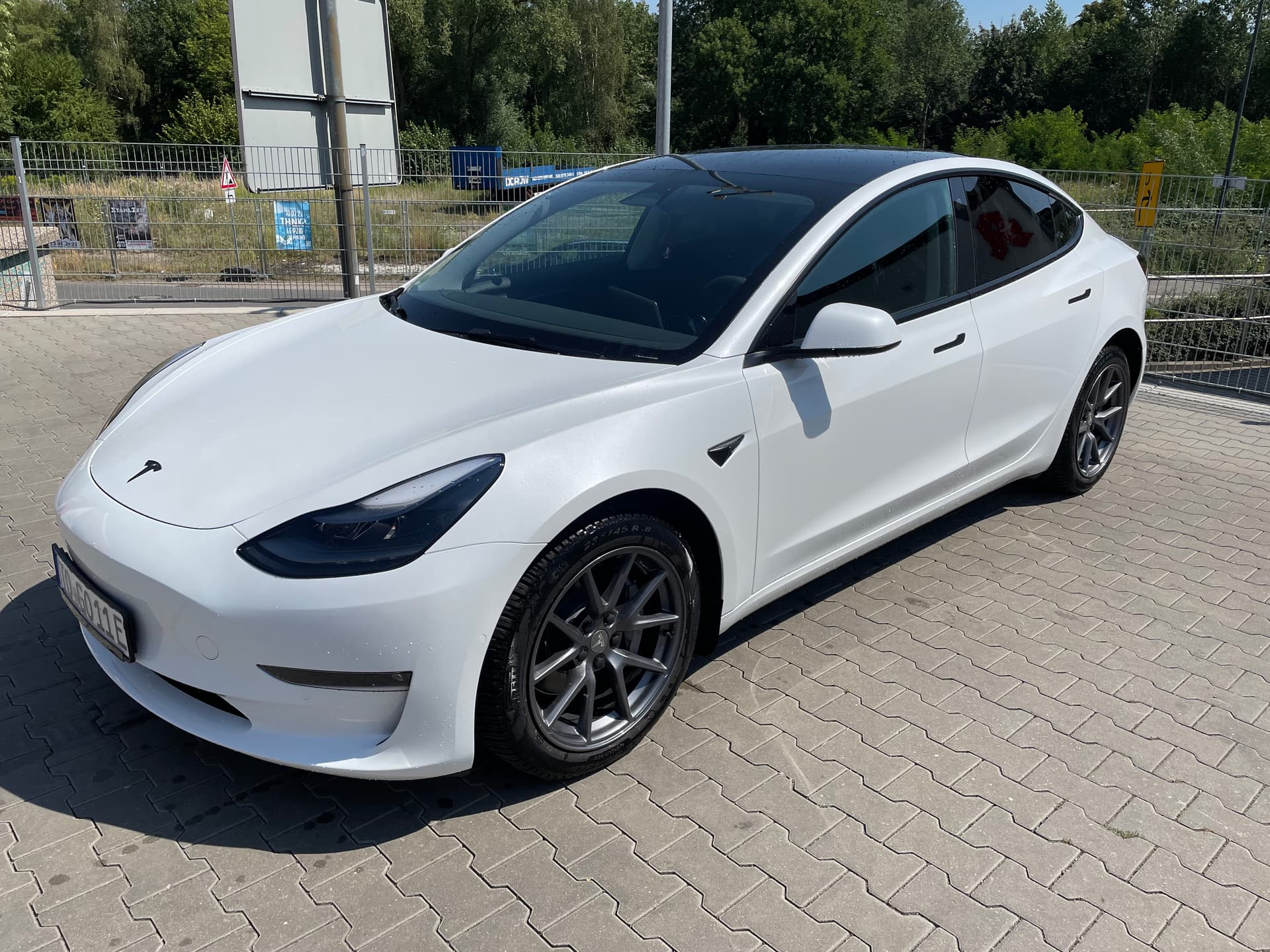 Erledigt [Biete] Tesla Model 3 LR 3/2022 12tkm weiß 44500€ VHB Ryzen ...