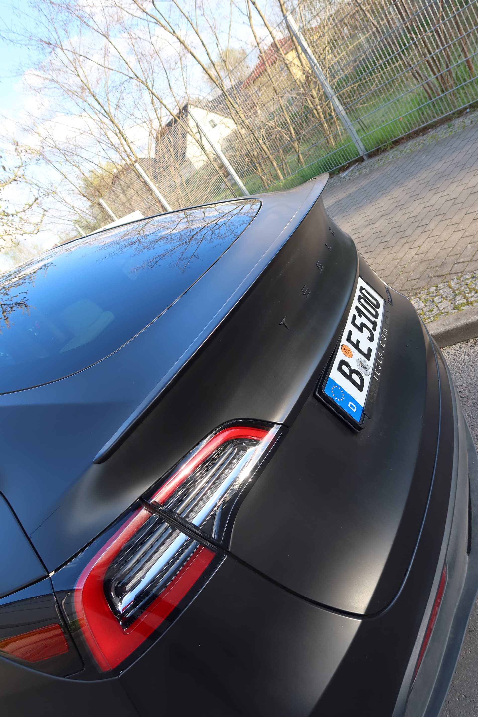 Weißer Y dunkel foliert - Tesla Model Y - TFF Forum - Tesla Fahrer ...